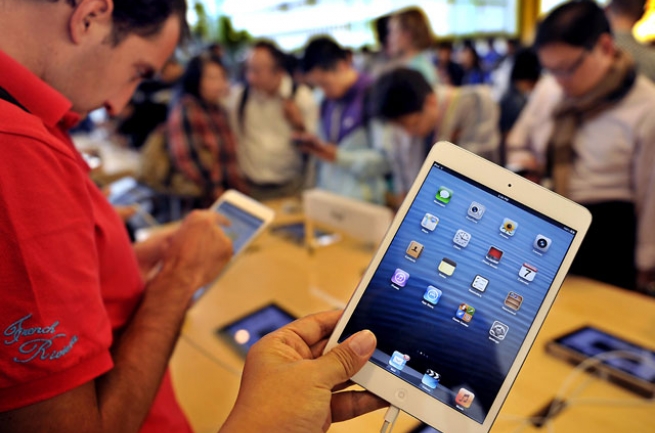 Вперше кількість запитів з планшетів перевищила смартфони - Світ24